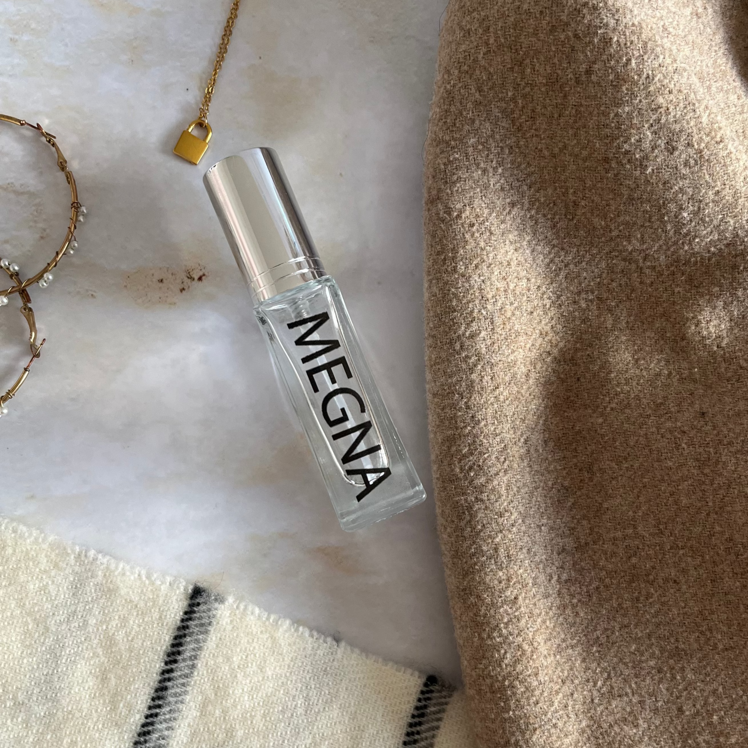 Megna perfume femenino fresco y vibrante – cítrico y floral – Perfusion ...